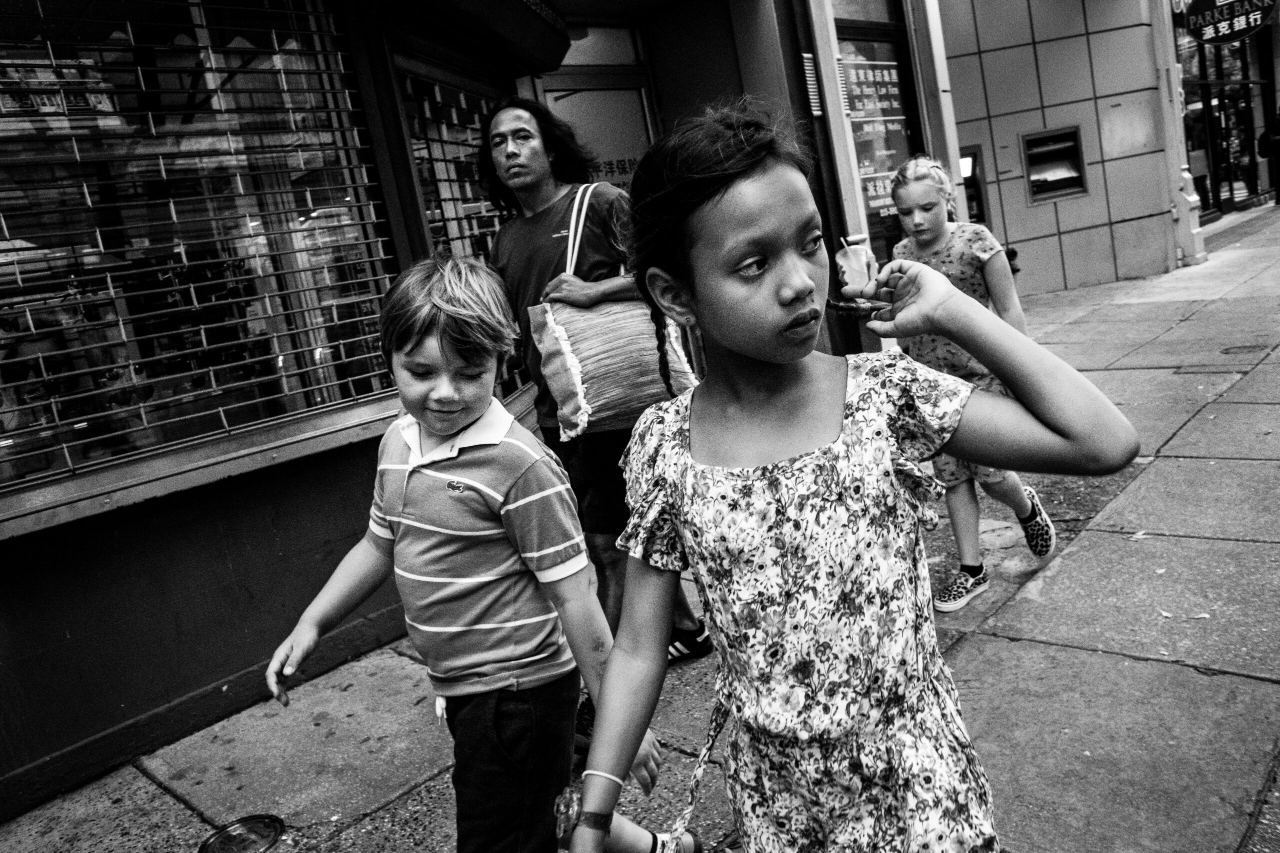 Master Manual Mode For Creative Street Photography - Andrew R. Abraham